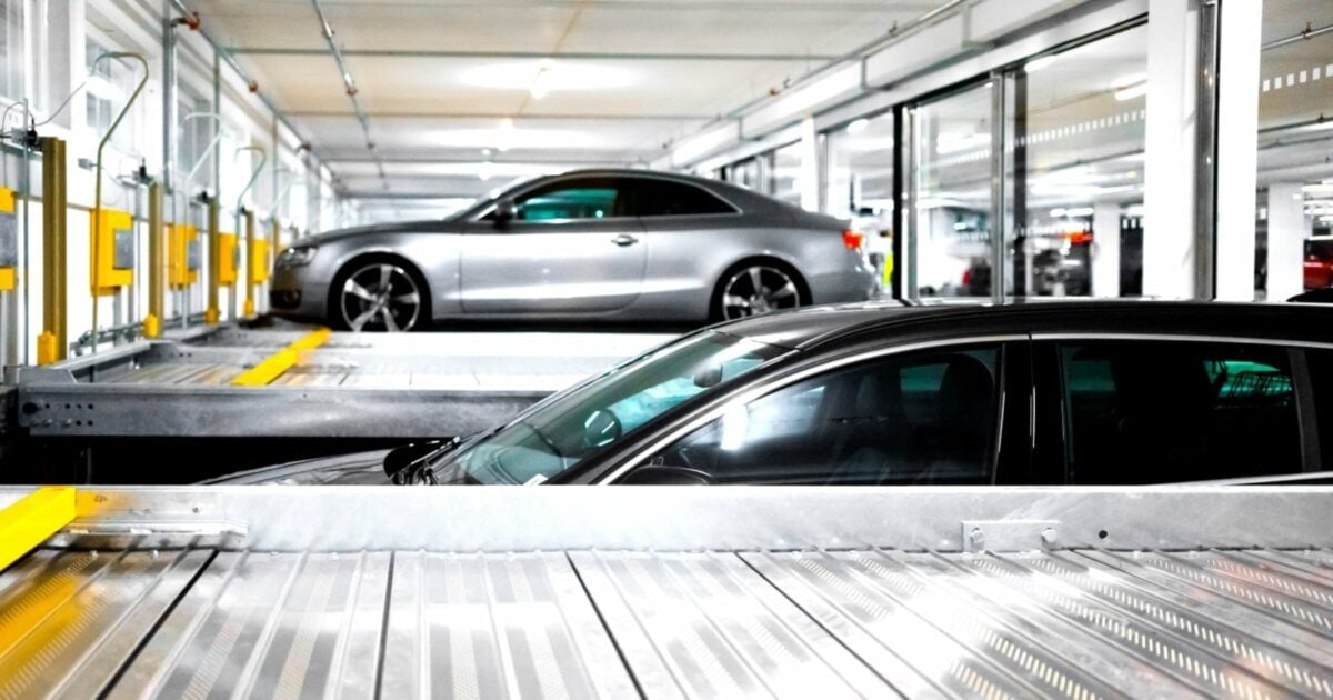 Combilift 542 | Semi-automatisch parkeersysteem | Car Parkers